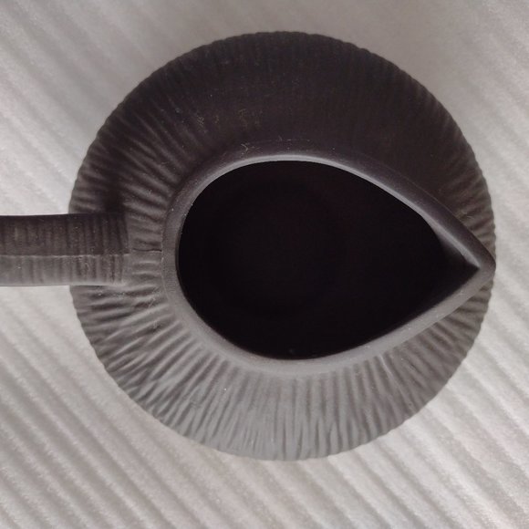 Michael Aram | Dining | Michael Aram Sleek Creamer Black Matte Striated ...